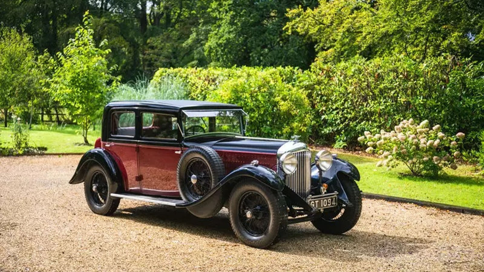 Every Bentley saloon | Classic & Sports Car