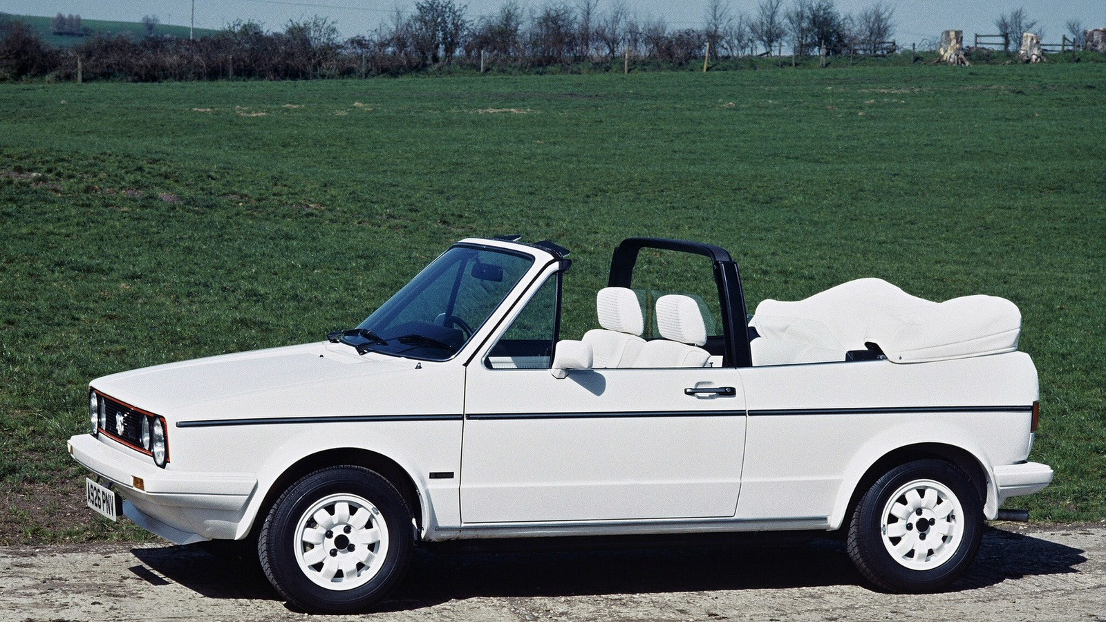 20 overlooked classic drop-tops | Classic & Sports Car