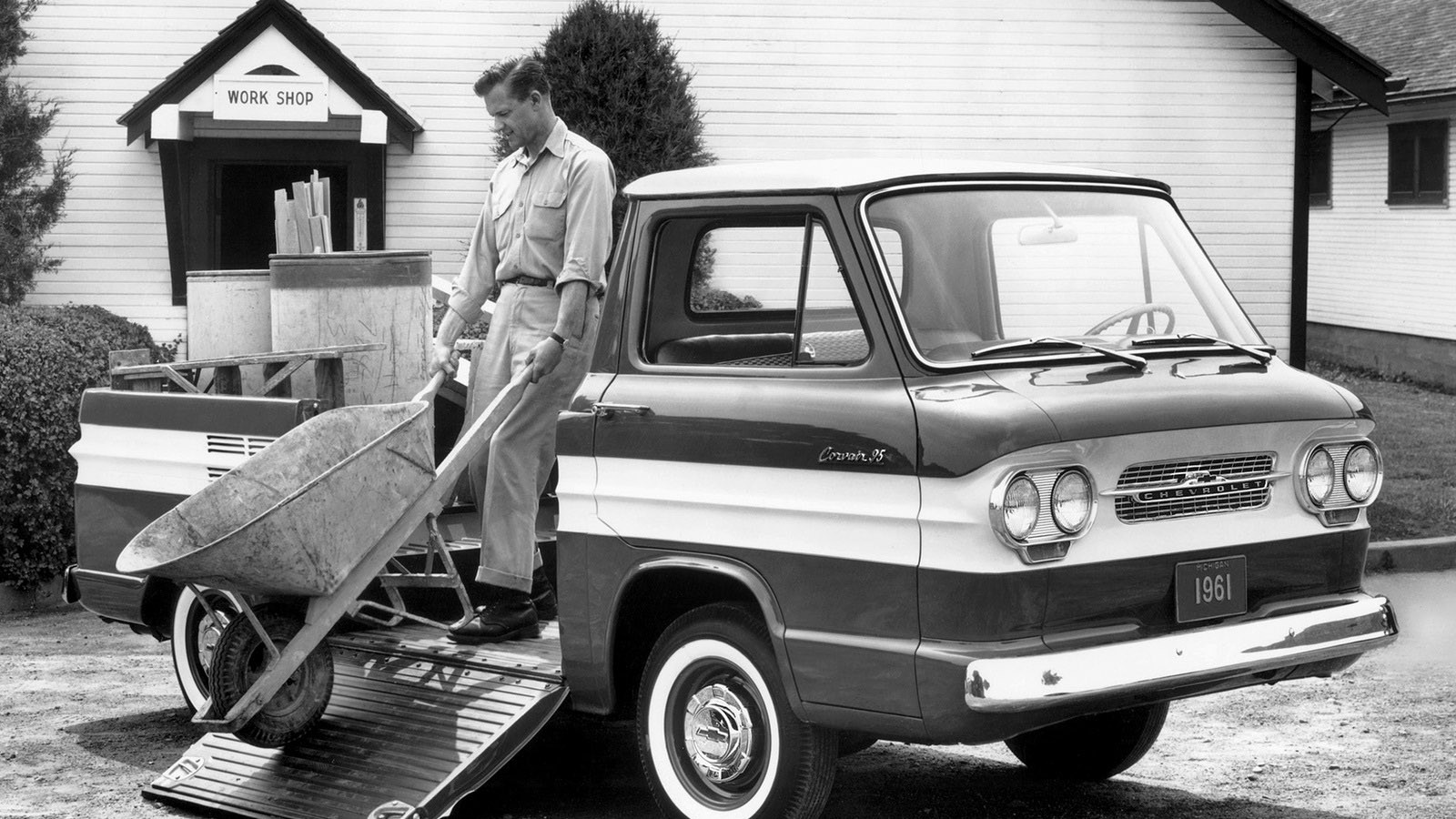 32 auto d'epoca diventate veicoli commerciali | Classic & Sports Car