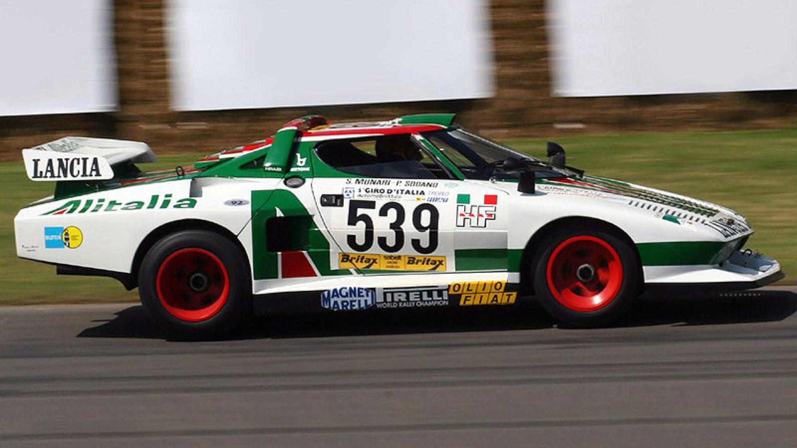 50 years of the Lancia Stratos | Classic & Sports Car