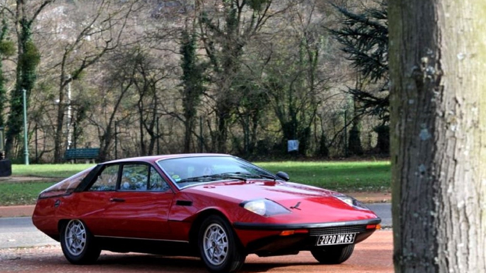 22 fancy ’70s French coupés | Classic & Sports Car