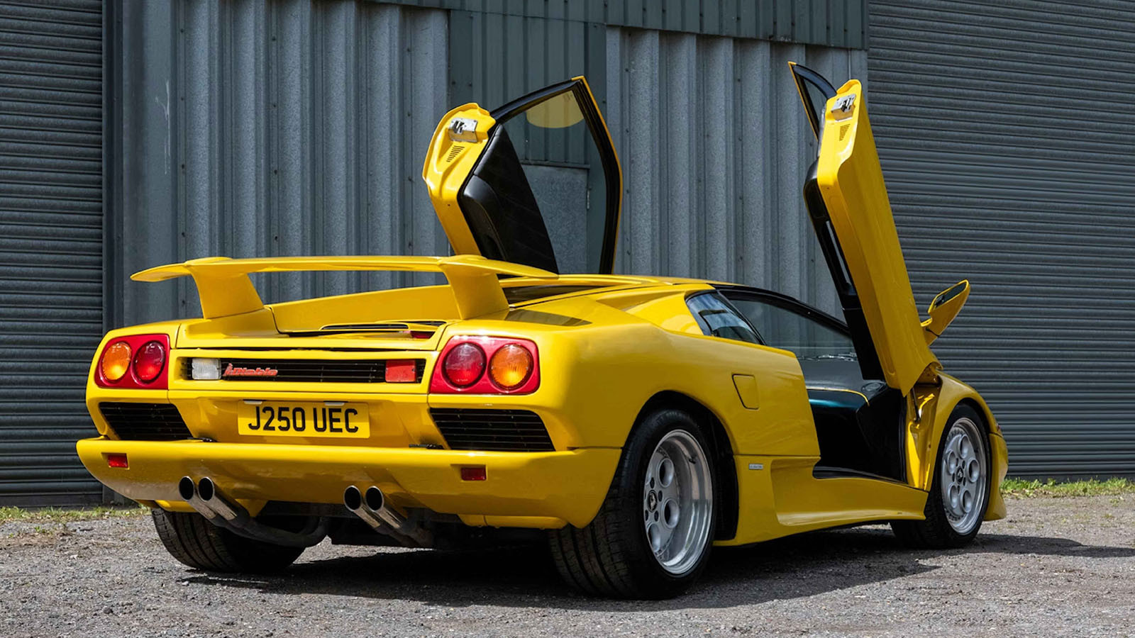 20 cars with great rear ends | Classic & Sports Car