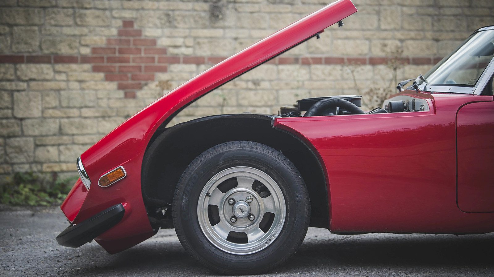 20 classic cars with clamshell hoods | Classic & Sports Car