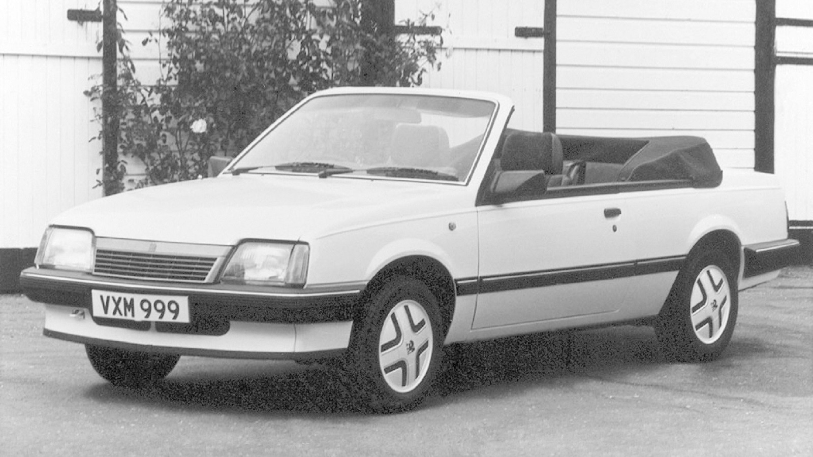 20 overlooked classic drop-tops | Classic & Sports Car