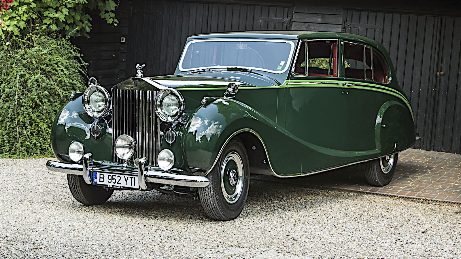100 years of the Rolls-Royce Phantom | Classic & Sports Car