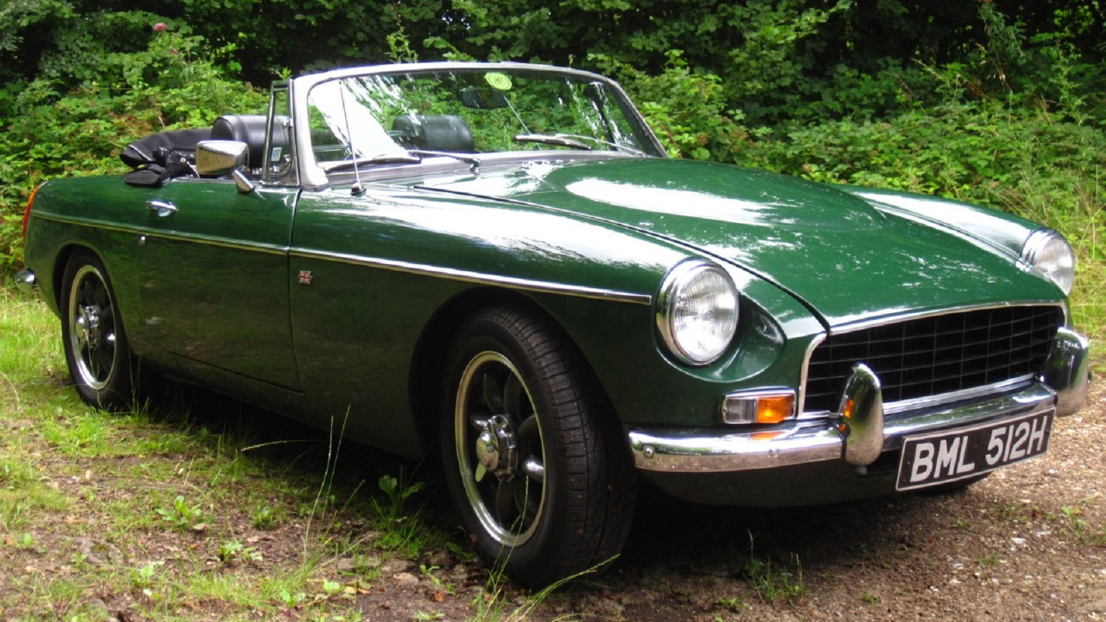 60 years of the MGB | Classic & Sports Car