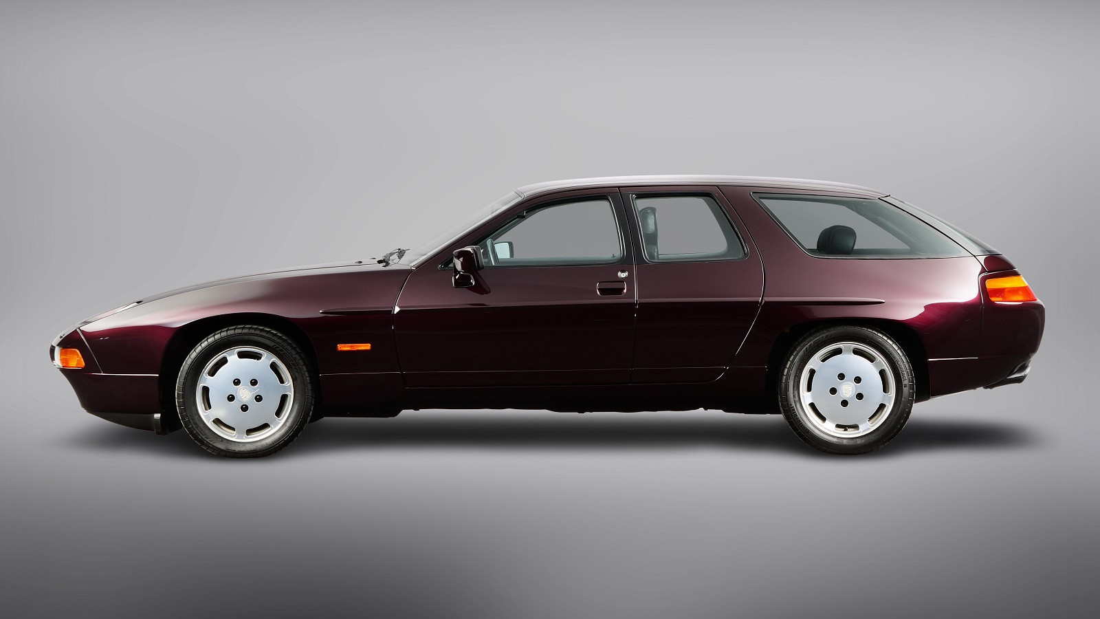 45 years of the Porsche 928 | Classic & Sports Car