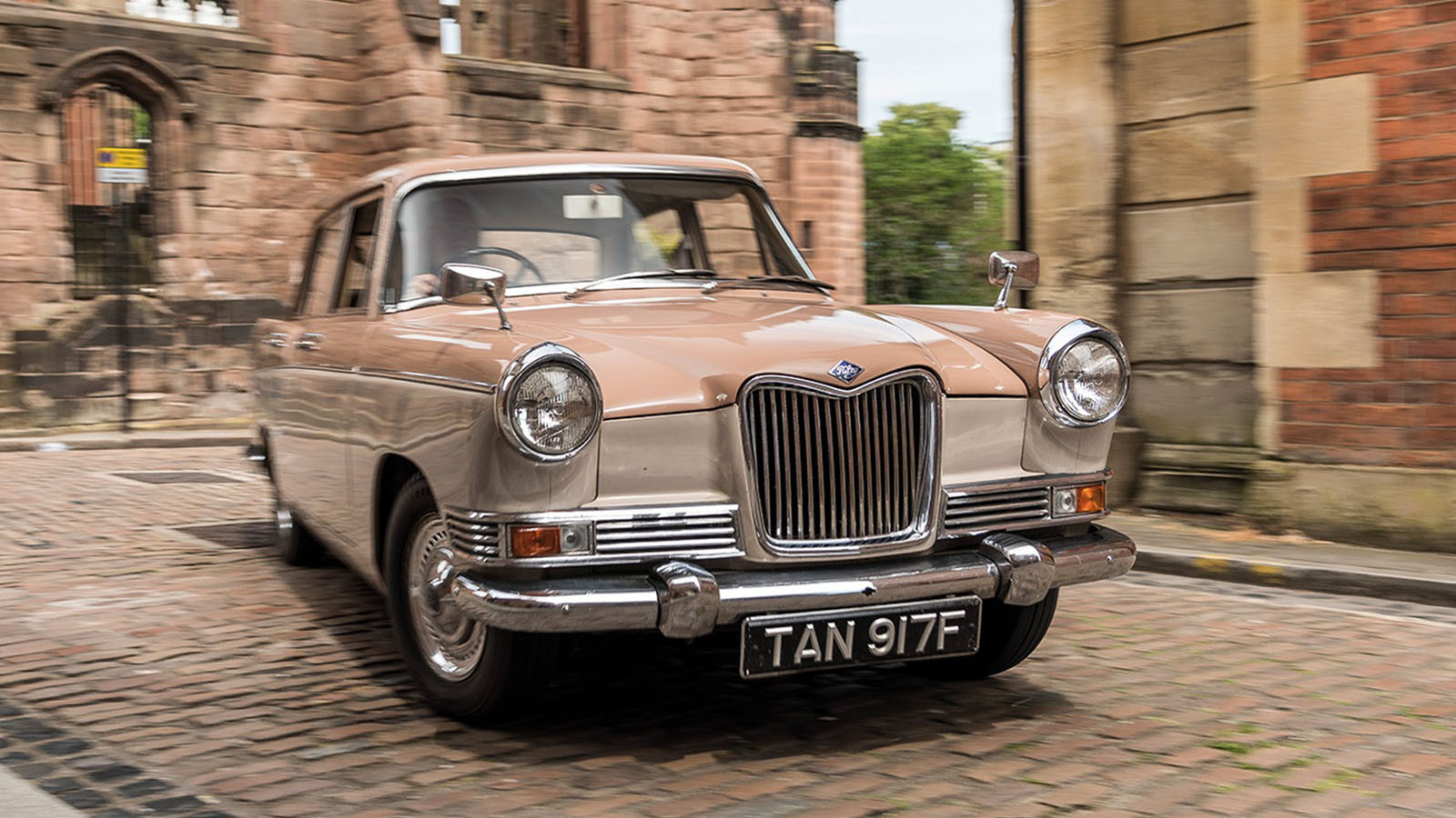 24 classics powered by B-series engines | Classic & Sports Car