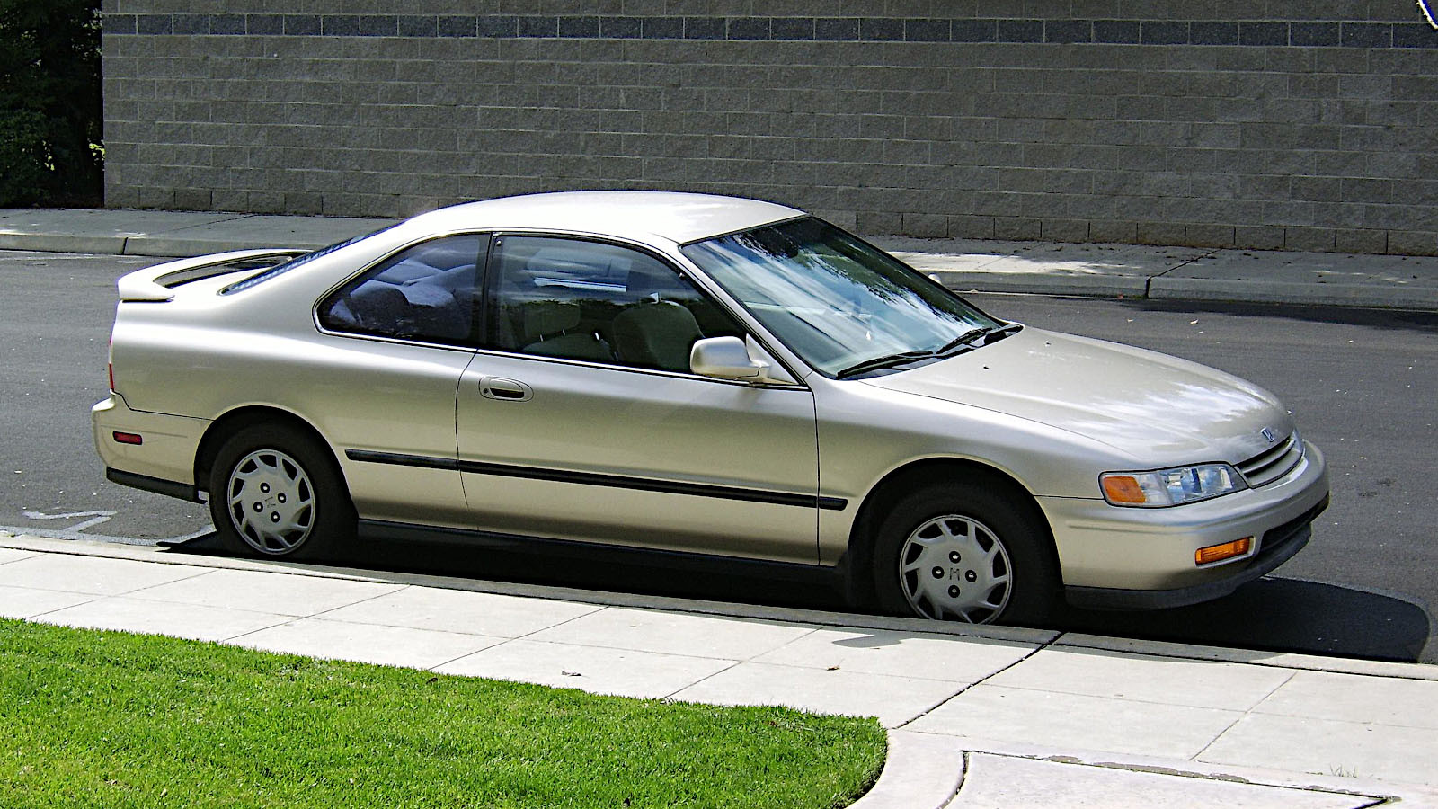 30 coches construidos en México | Classic & Sports Car