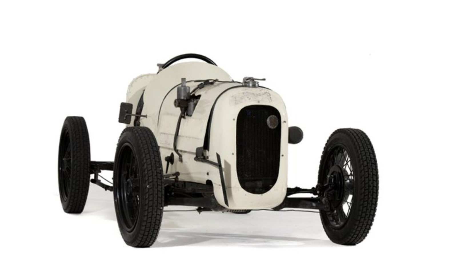 20 striking classics in this huge collection | Classic & Sports Car