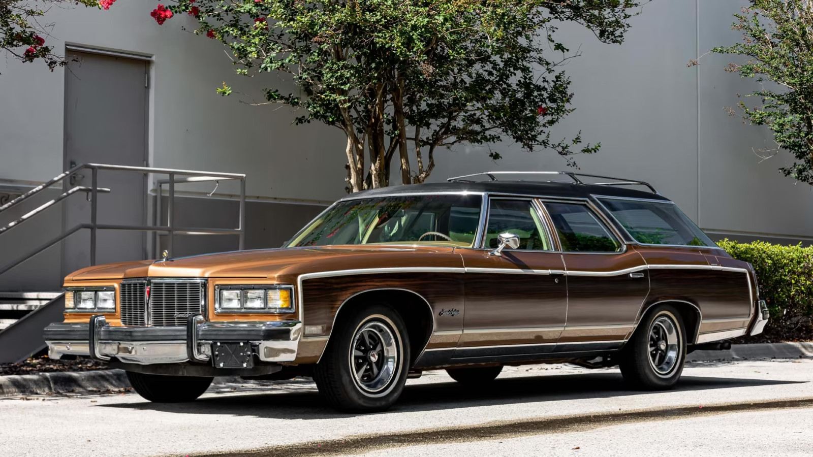 21 of the longest cars ever | Classic & Sports Car