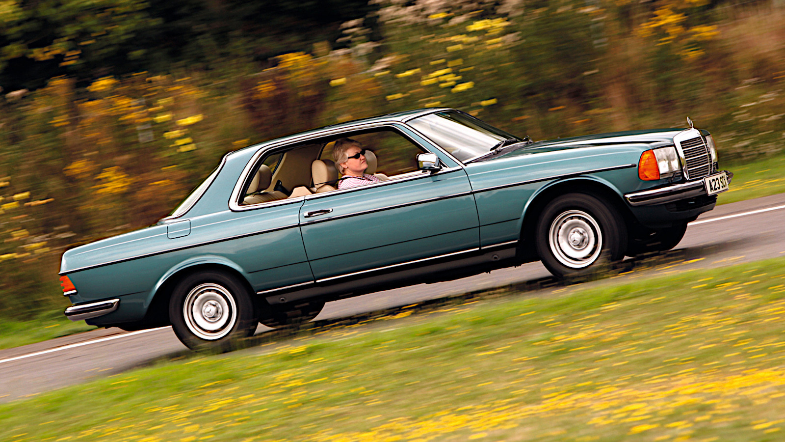 Mercedes-Benz 123-series at 50 | Classic & Sports Car