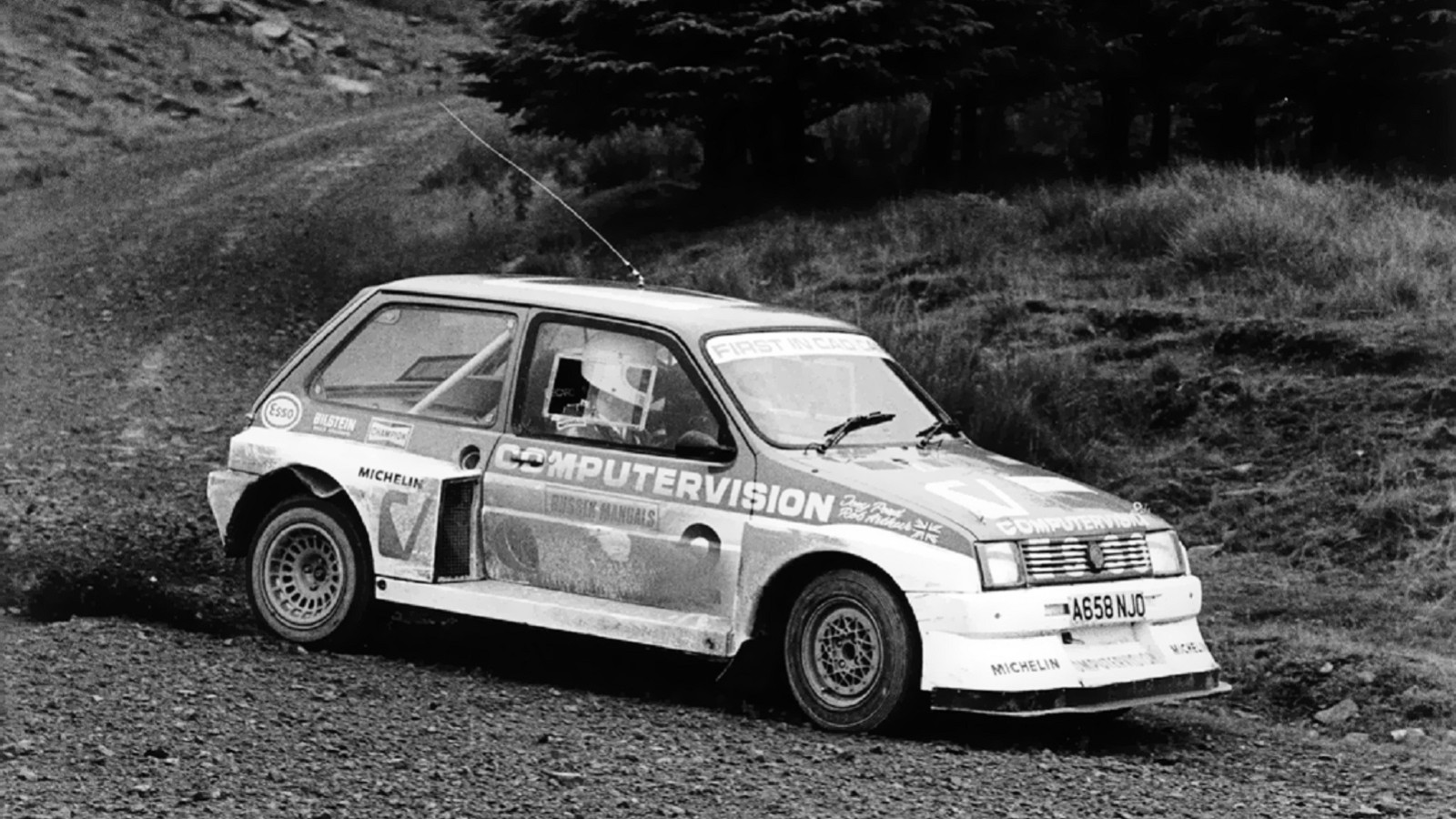 30 V6 de grands noms de l'automobile classique | Classic & Sports Car