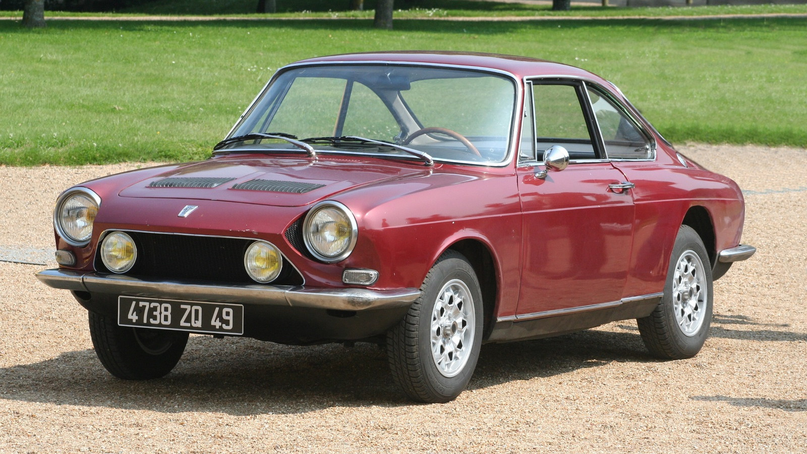 22 fancy ’70s French coupés | Classic & Sports Car