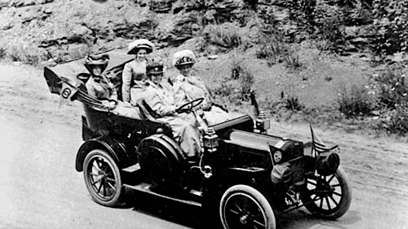 12 great female drivers | Classic & Sports Car