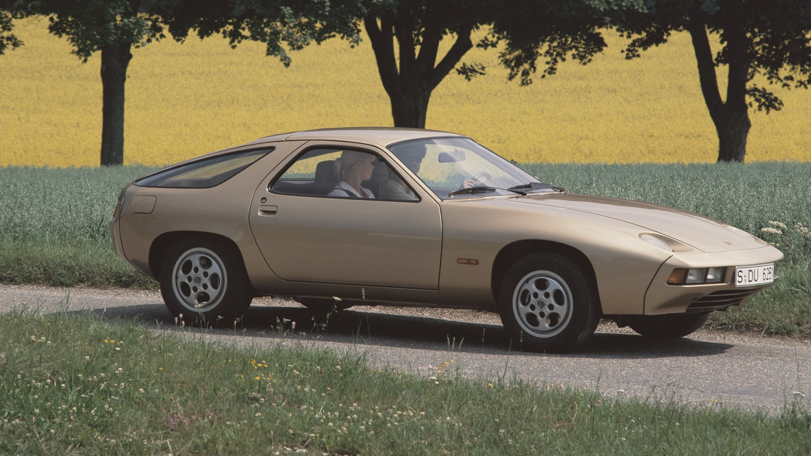 45 years of the Porsche 928 | Classic & Sports Car