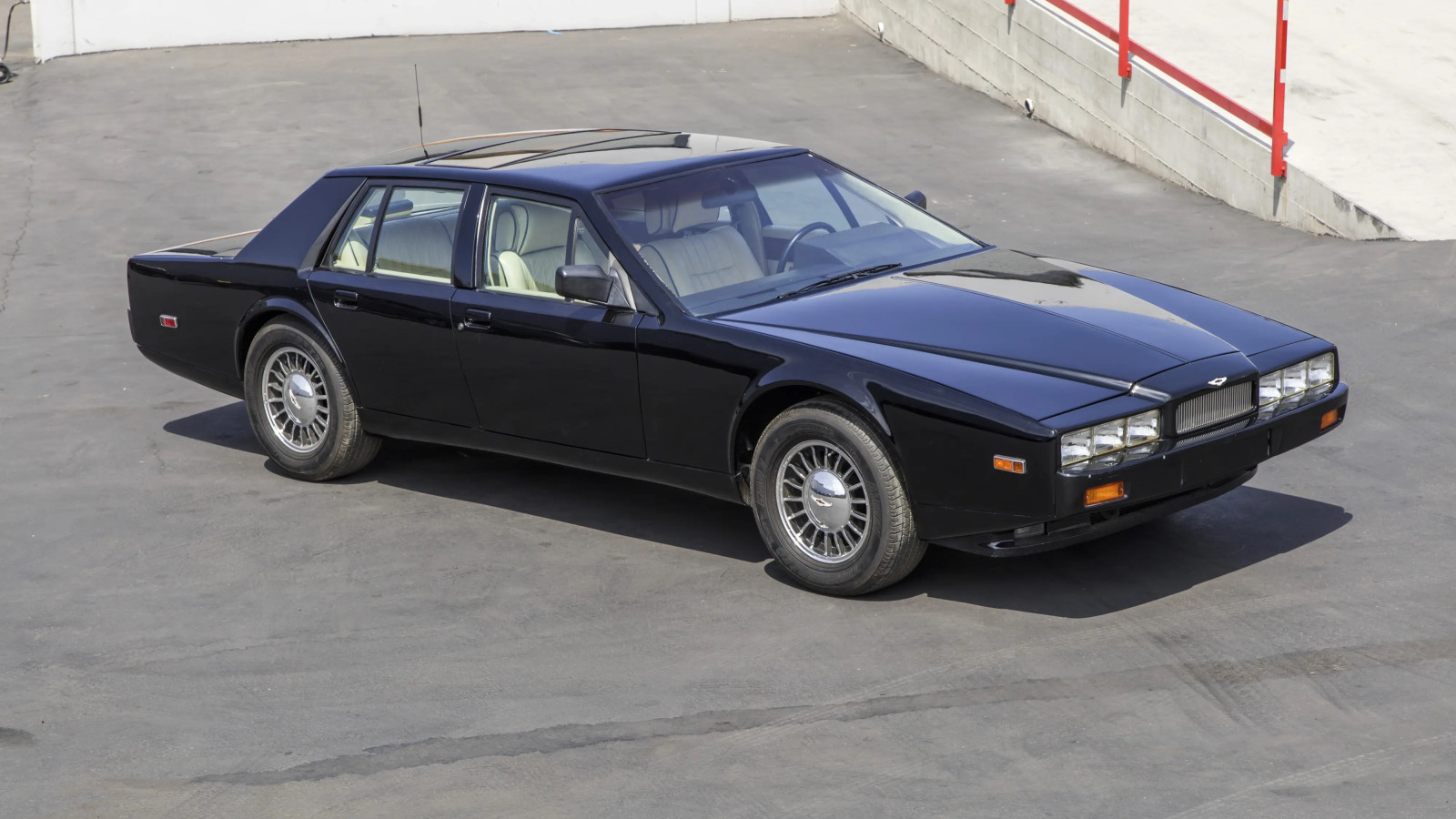 21 of the longest cars ever | Classic & Sports Car