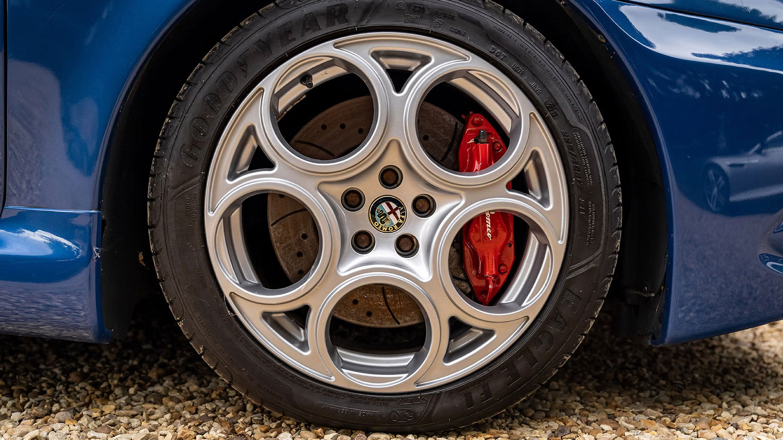 22 classics with the best stock wheels | Classic & Sports Car