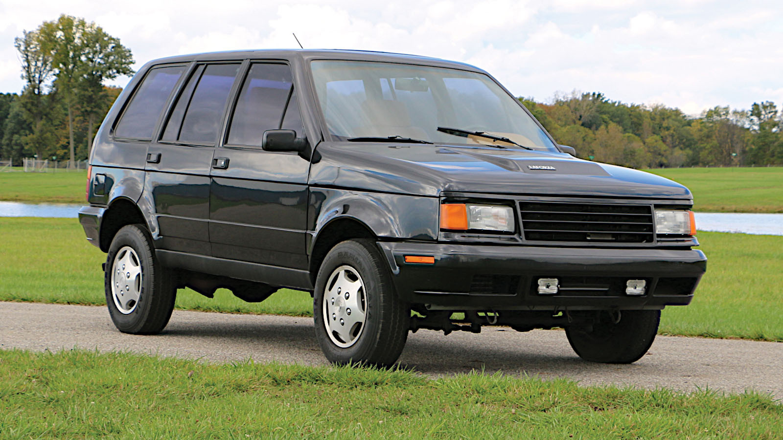 35 uses of the Ford Windsor V8 | Classic & Sports Car