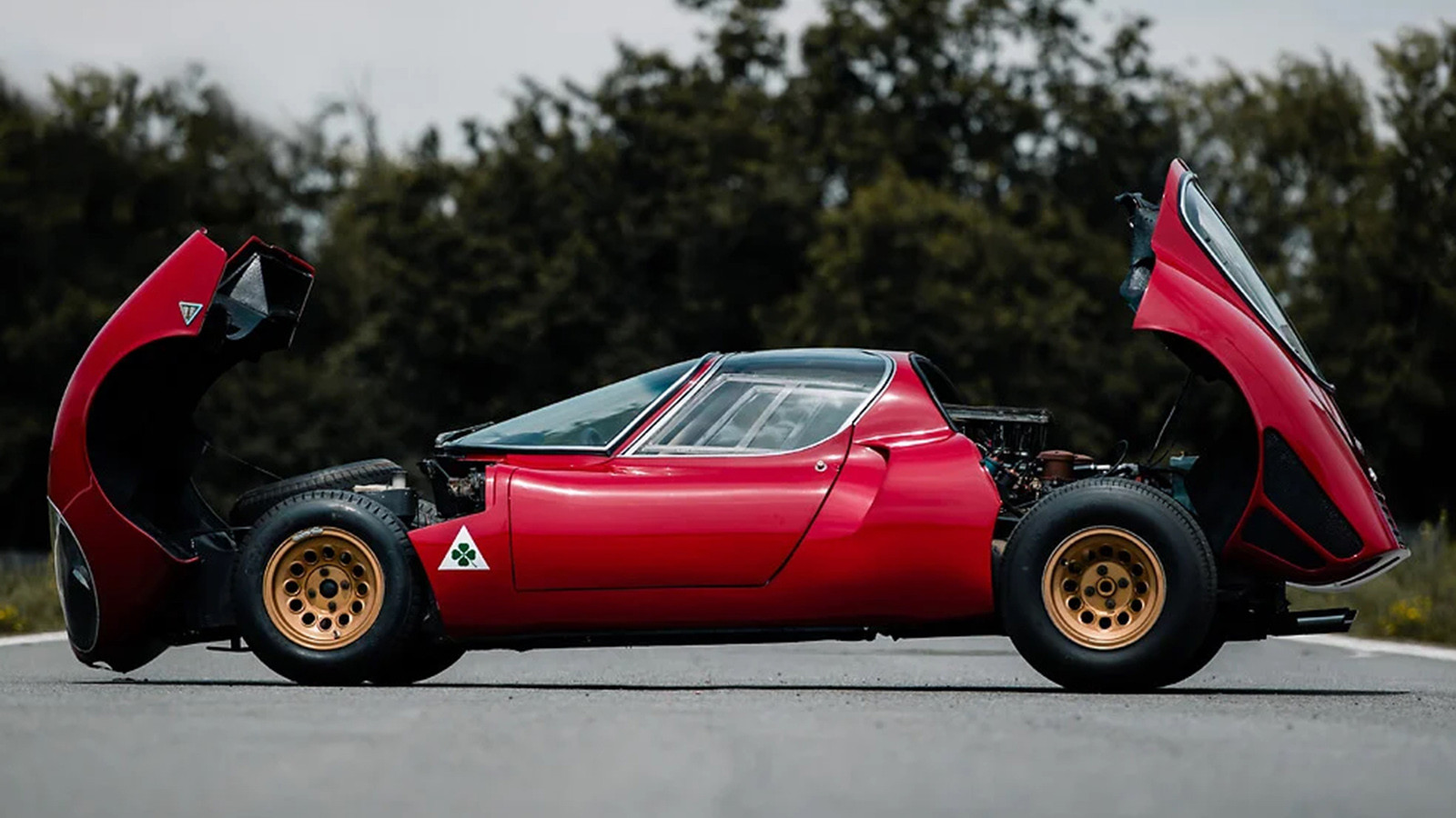 20 classic cars with clamshell bonnets | Classic & Sports Car