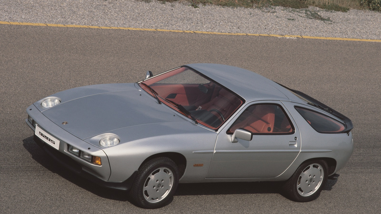 45 years of the Porsche 928 | Classic & Sports Car