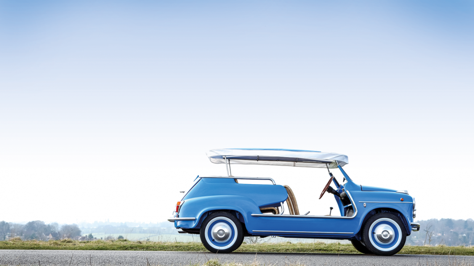 20 cool beach-ready classics | Classic & Sports Car