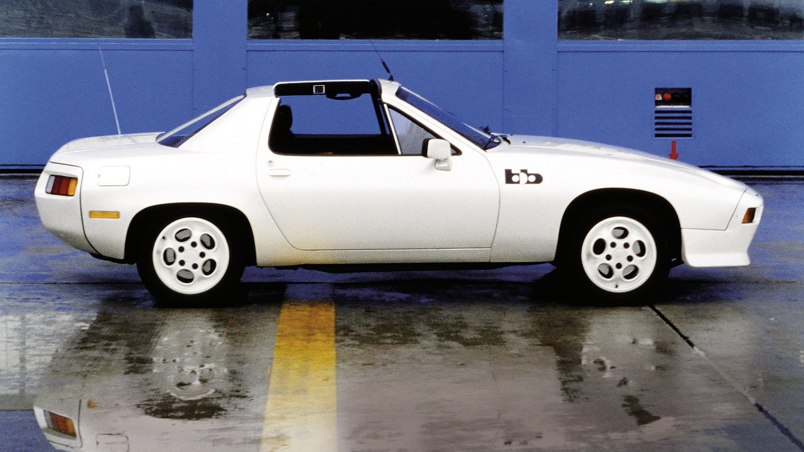 10 transaxle Porsches with a twist | Classic & Sports Car