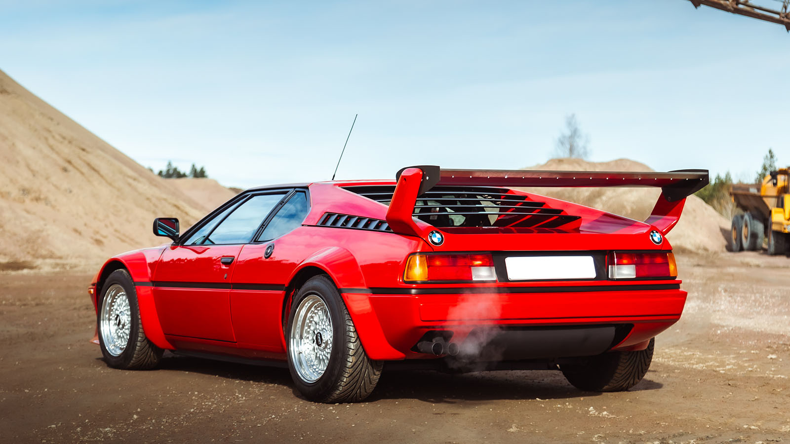 16 BMW súper raros a la venta este mes | Classic & Sports Car