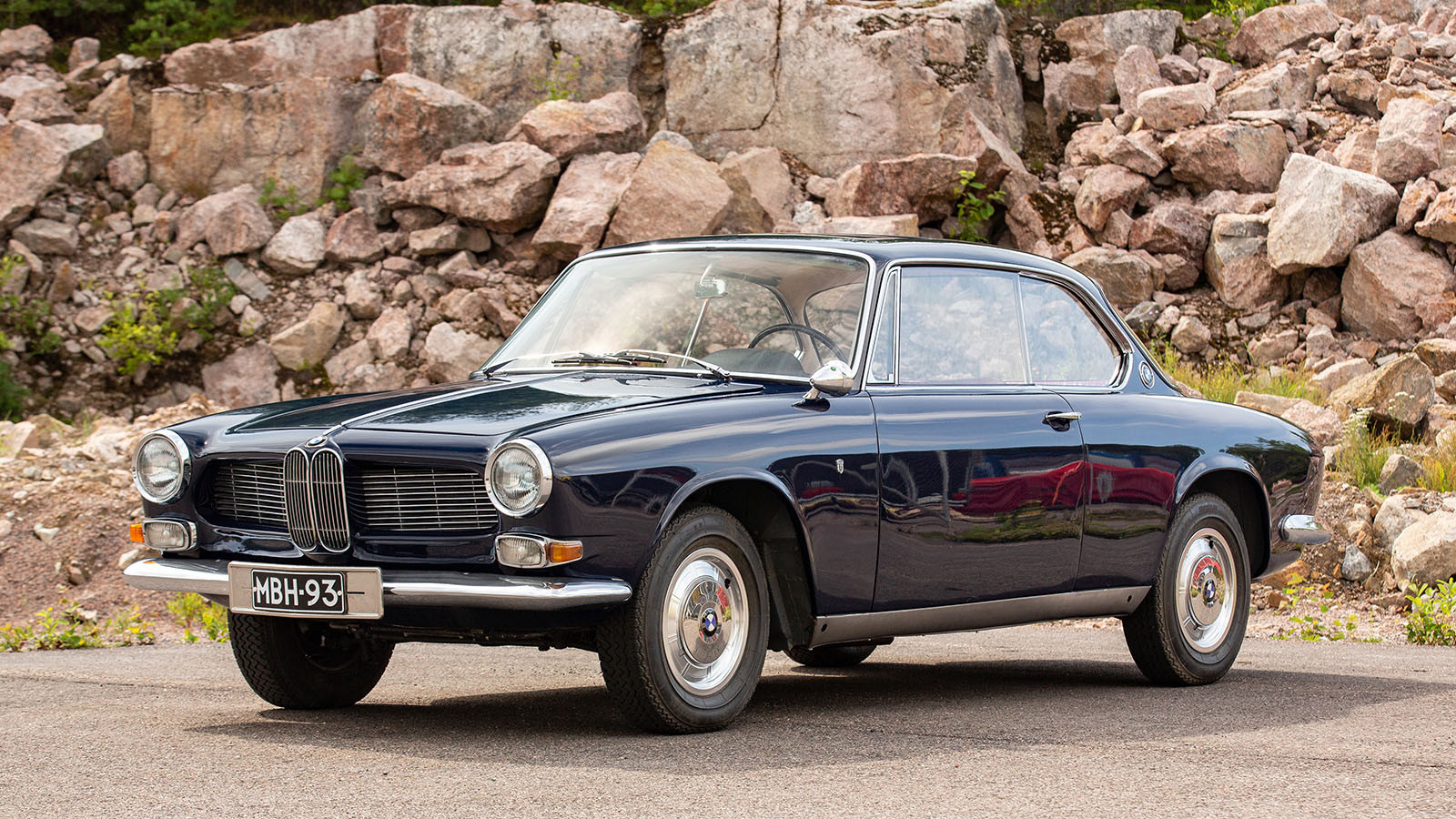 20 classic BMWs in no-reserve auction | Classic & Sports Car