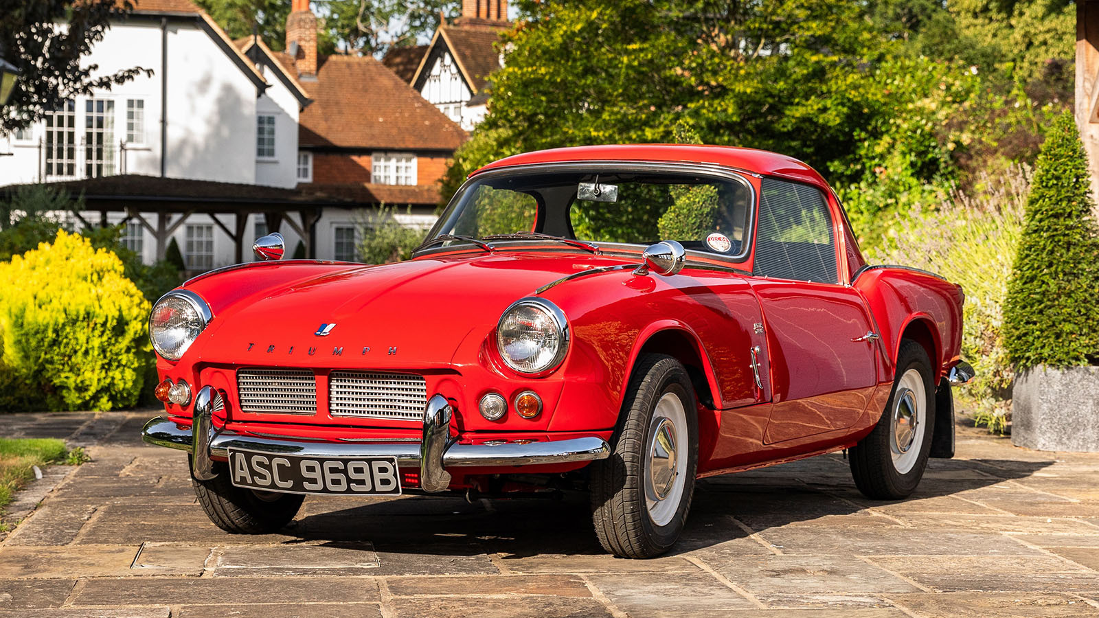 25 exciting classic cars for sale this month | Classic & Sports Car