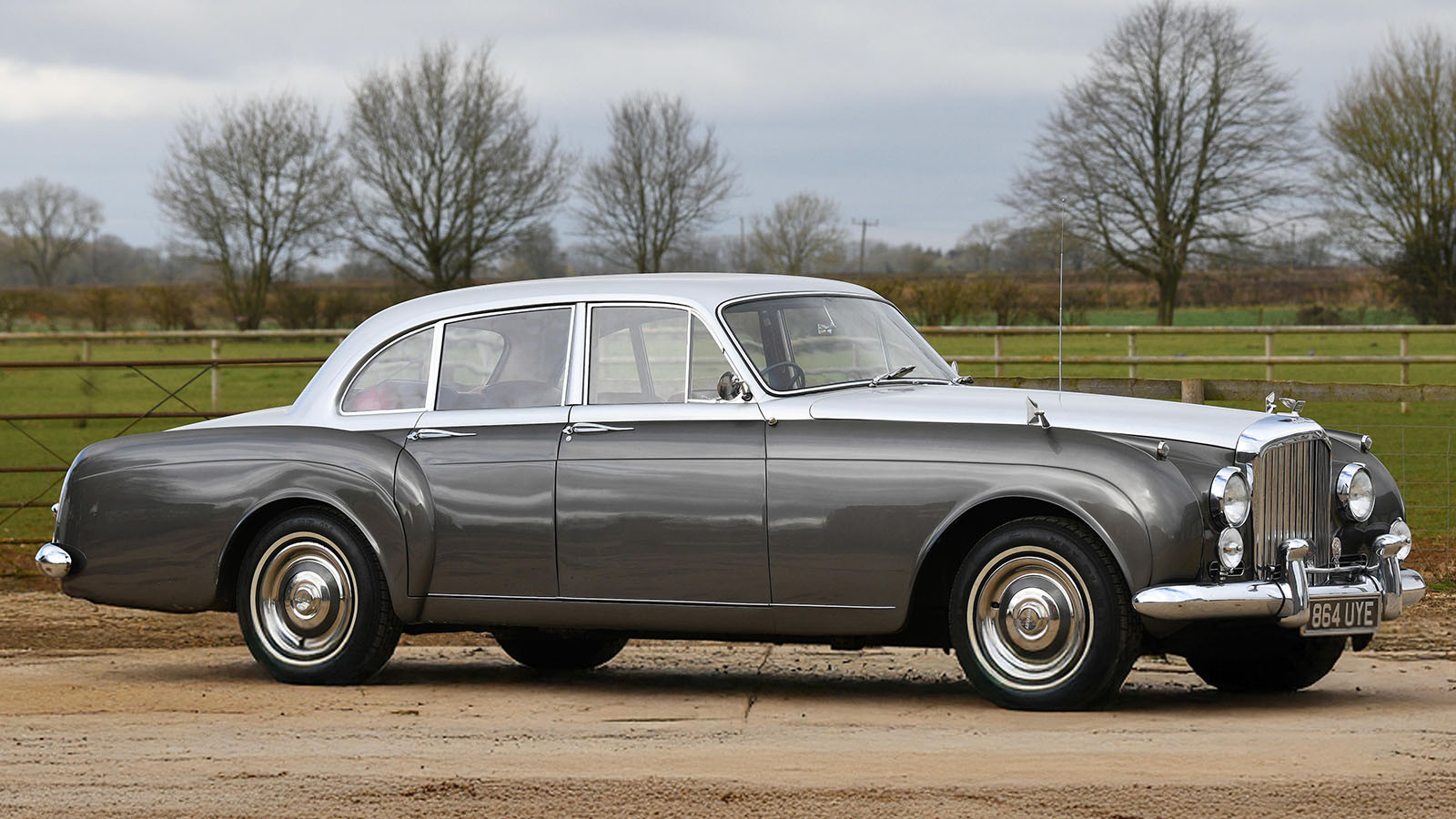 24 striking lots in 2025’s Goodwood Members’ Meeting sale | Classic ...