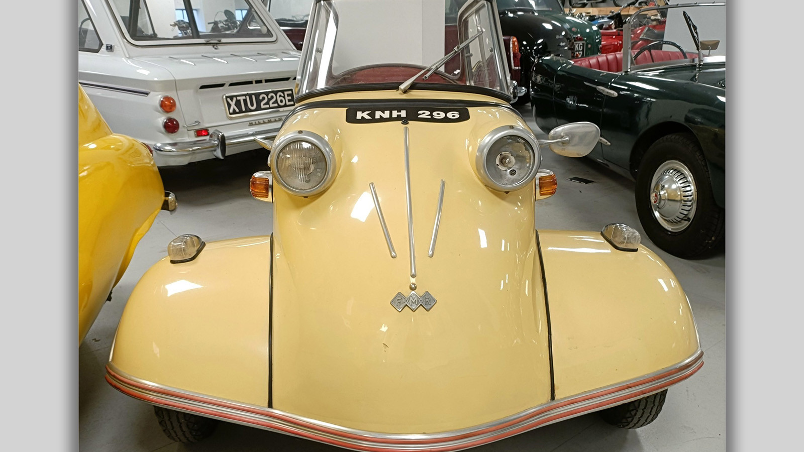 La totalité de la collection de voitures de collection de ce musée est ...