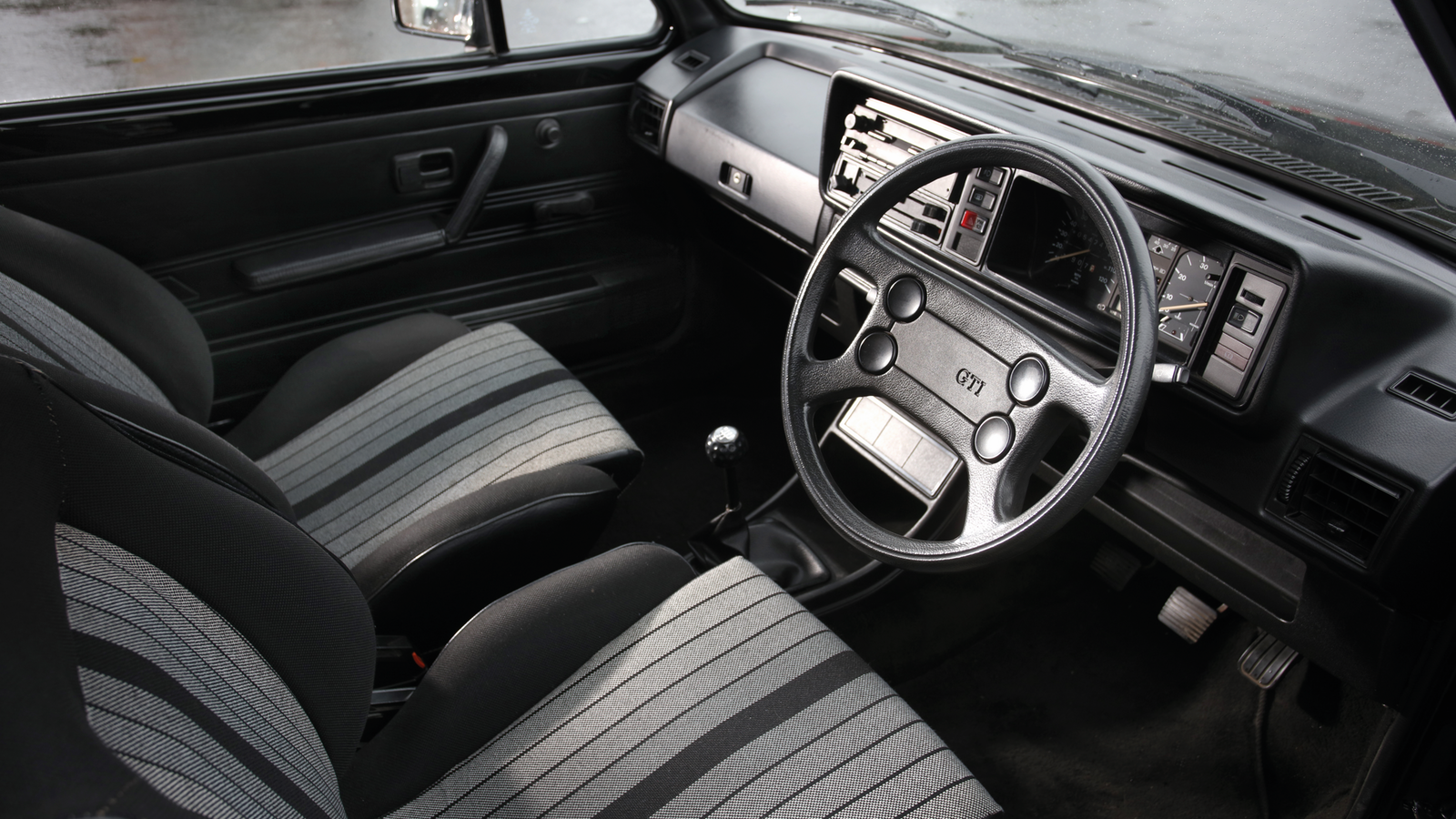 19 classic hot-hatch legends | Classic & Sports Car